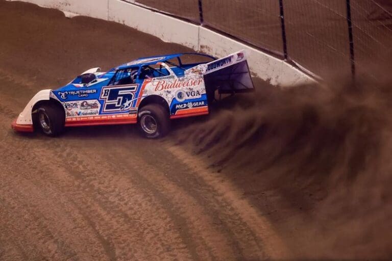 Extreme Sport of the Month - Dirt Tracking - Fearless Life